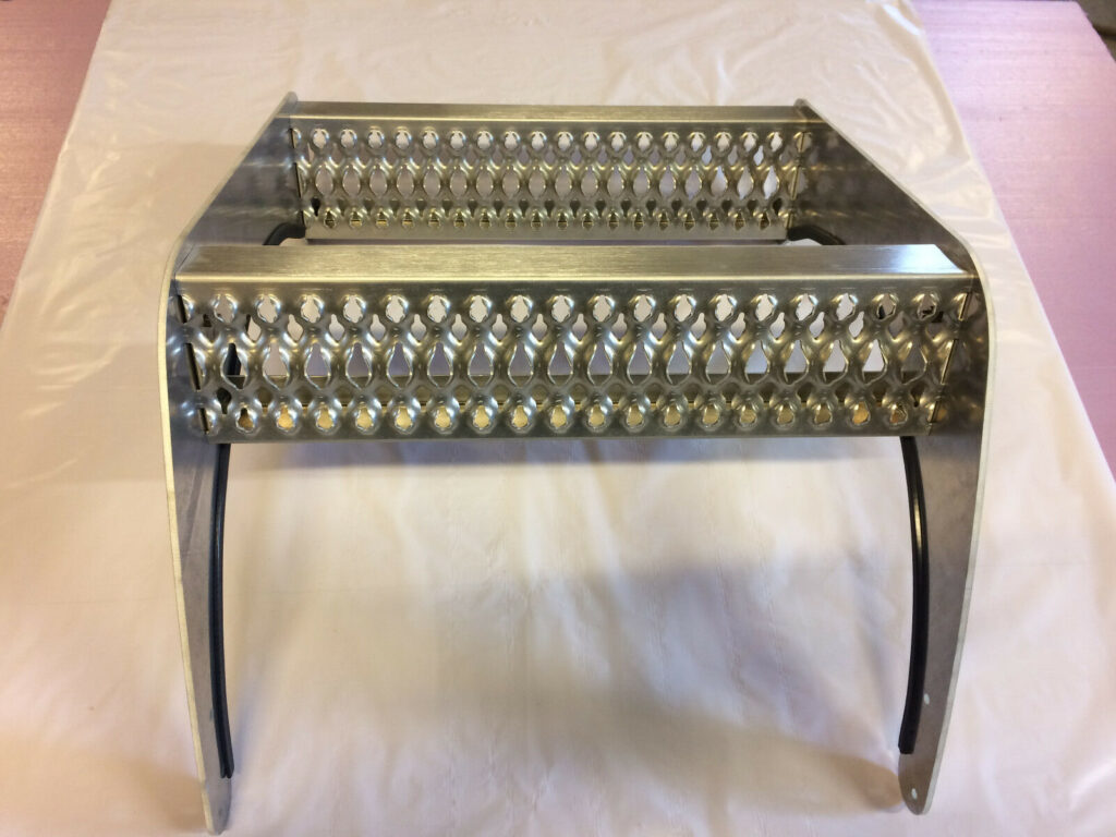 Peterbilt Fuel Tank Step Kit - Larosa Truck Equipment