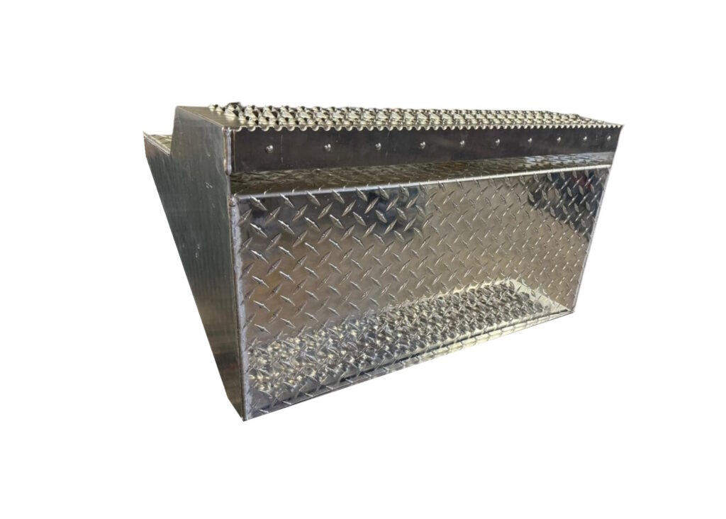 Peterbilt Battery Box Cover - Larosa Truck Equipment