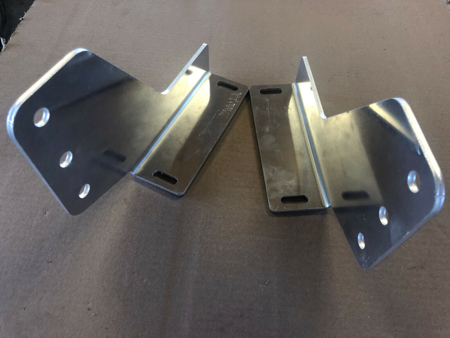 Peterbilt DPF Step Bracket Set - Larosa Truck Equipment